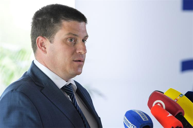 Vlada Republike Hrvatske - Butković za Novu TV: Cilj porezne reforme je povećanje najnižih plaća